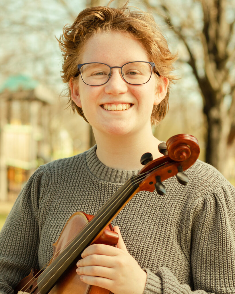 Meet our Graduating Seniors - Community MusicWorks